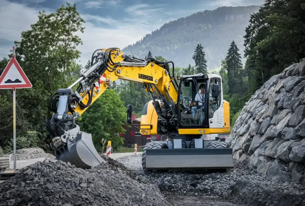 About Kane Equipment | UK Leader in Used & New Plant Machinery